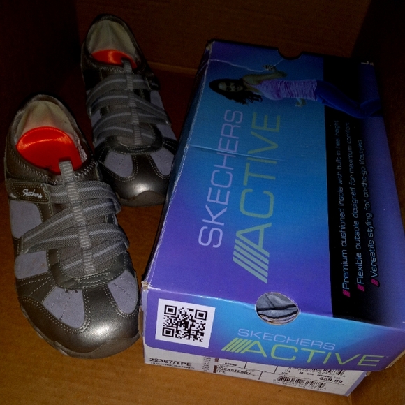 SKECHER'S | Shoes | New Skechers Active Slipon Womens Size 75 | Poshmark